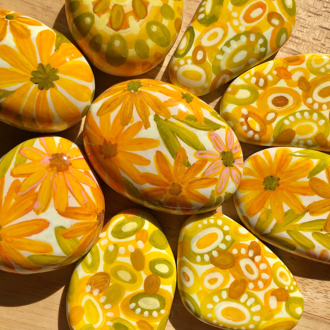 Fun & Pretty Painted Stones Set of 4 or Set of 5 Art Rocks - Etsy