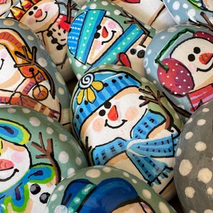 Sets of 3 Snowman Painted Rocks · Buy a Family of Snow Man Art Stones ...