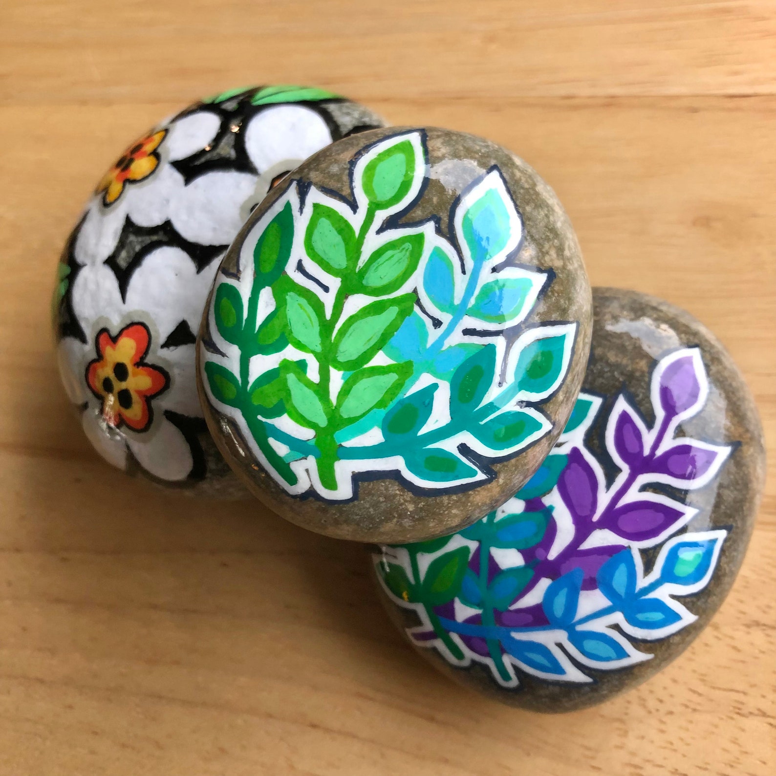 Set of 3 Painted Stones Kindness Rocks | Etsy