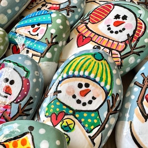 Sets of 3 Snowman Painted Rocks · Buy a Family of Snow Man Art Stones ...