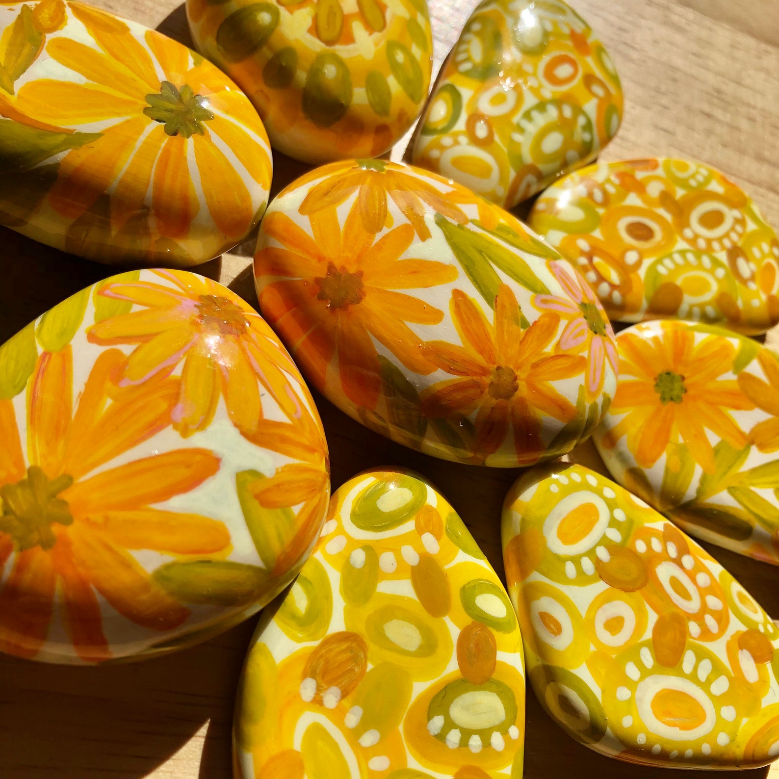 Fun & Pretty Painted Stones Set of 4 or Set of 5 Art Rocks - Etsy