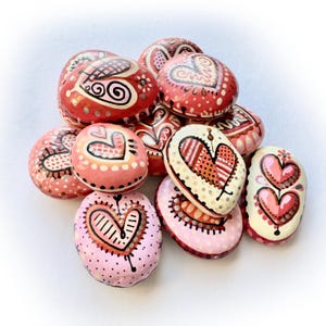 Set of 12 Lovingly Painted Sweetheart Stones · Valentine Party Favors ...