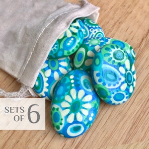 Groovy Floral Painted Stones · Sets of 6 Flower Power Rocks · in Reds ...