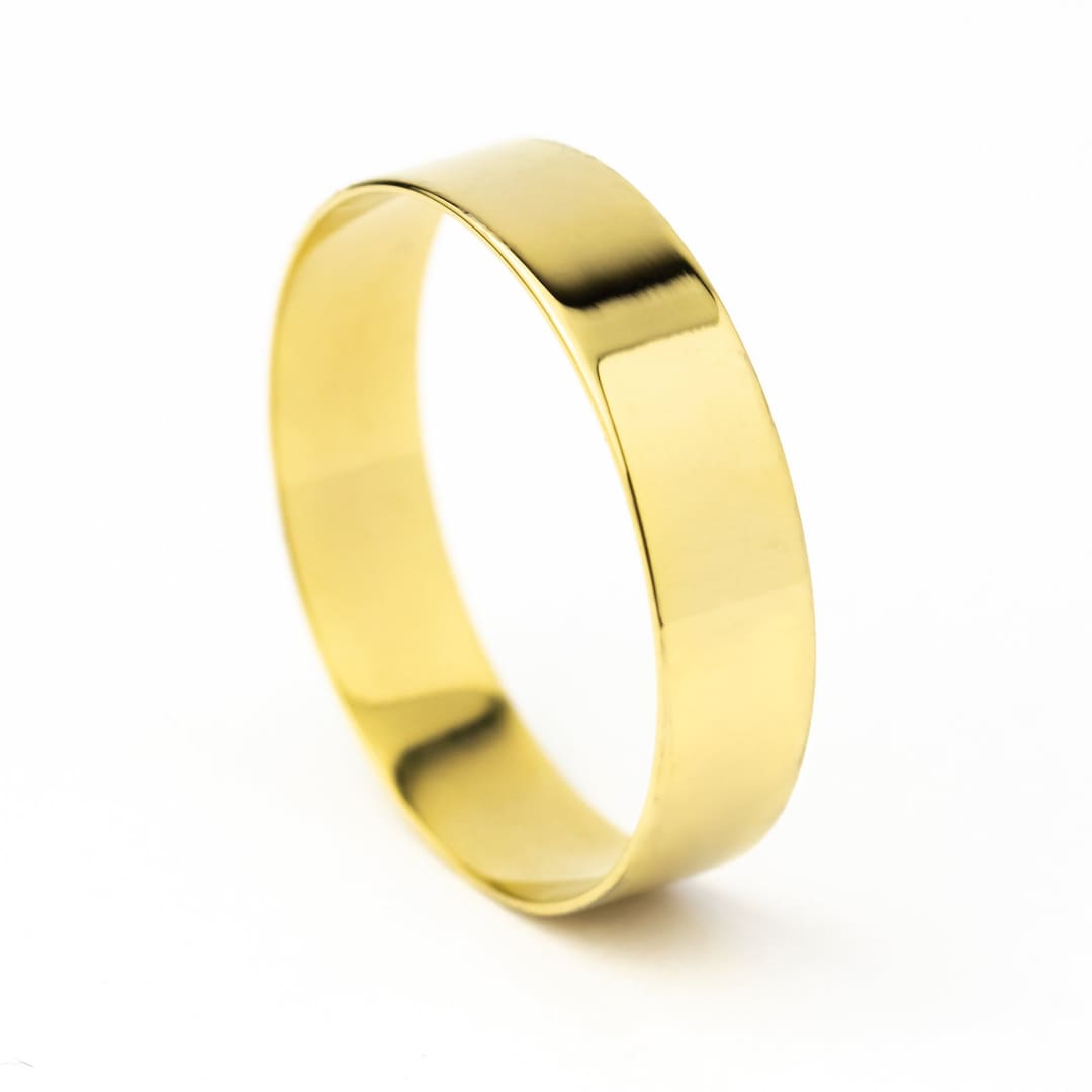 Ultra Flat Wedding Band - Polished Gold - Ultra Thin and Lightweight ...