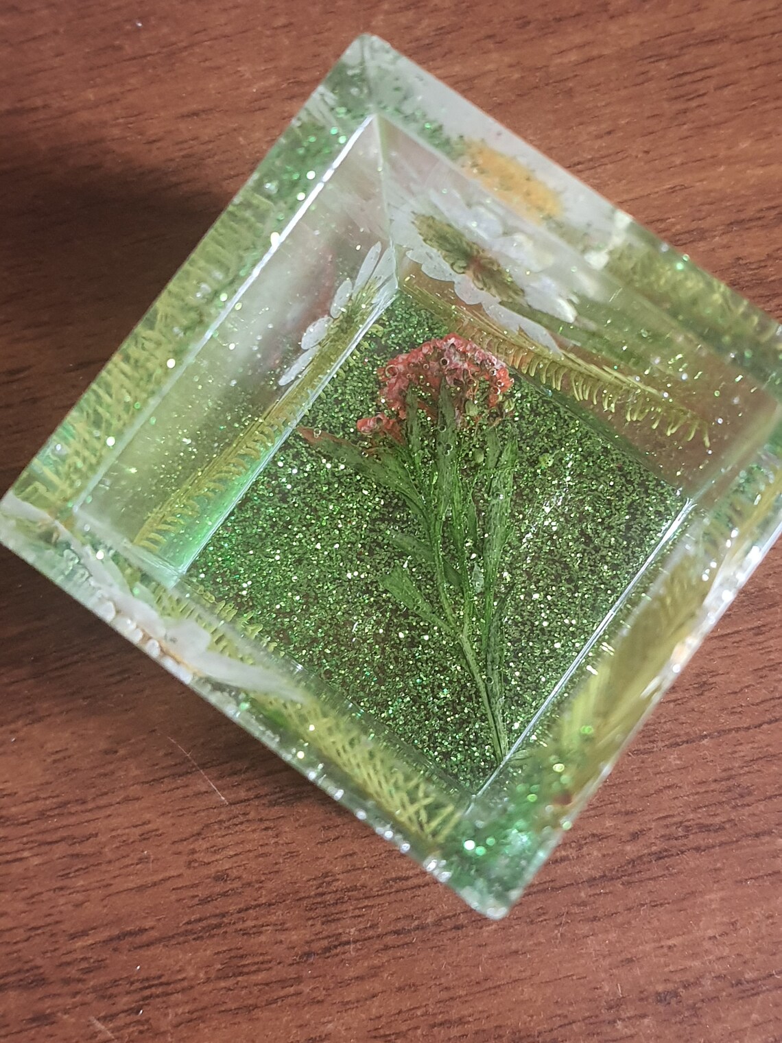 Epoxy Resin Jar With Dried Flowers - Etsy