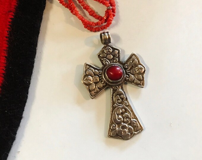 TIBETAN SILVER CROSS Pendant, Urdee Shape Cross Pendant, Silver ...