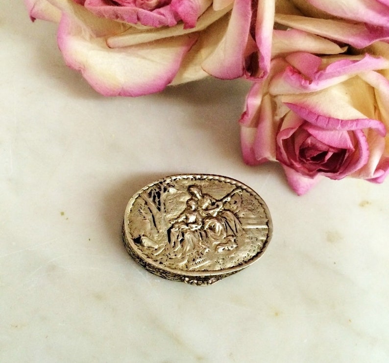 Antique METAL SNUFF BOX Oval Small Hinged Box Colonial - Etsy