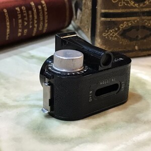 Miniature Spy Camera, PIXIE WHITTAKER Micro Subminiature 16 CAMERA ...