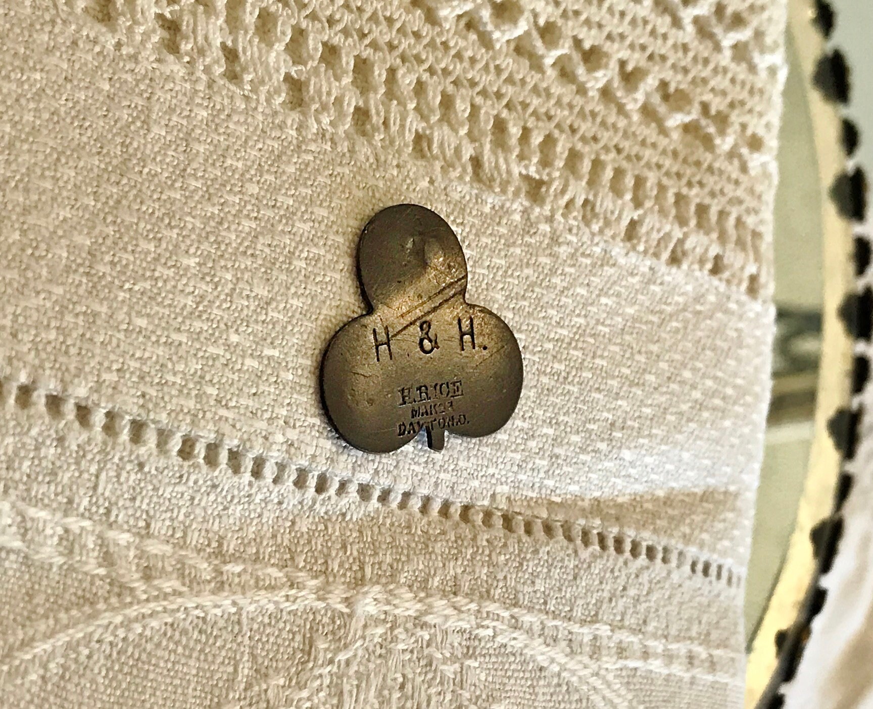 Antique SHAMROCK 5 Cent TOKEN H&H. H. Rice Maker Dayton - Etsy