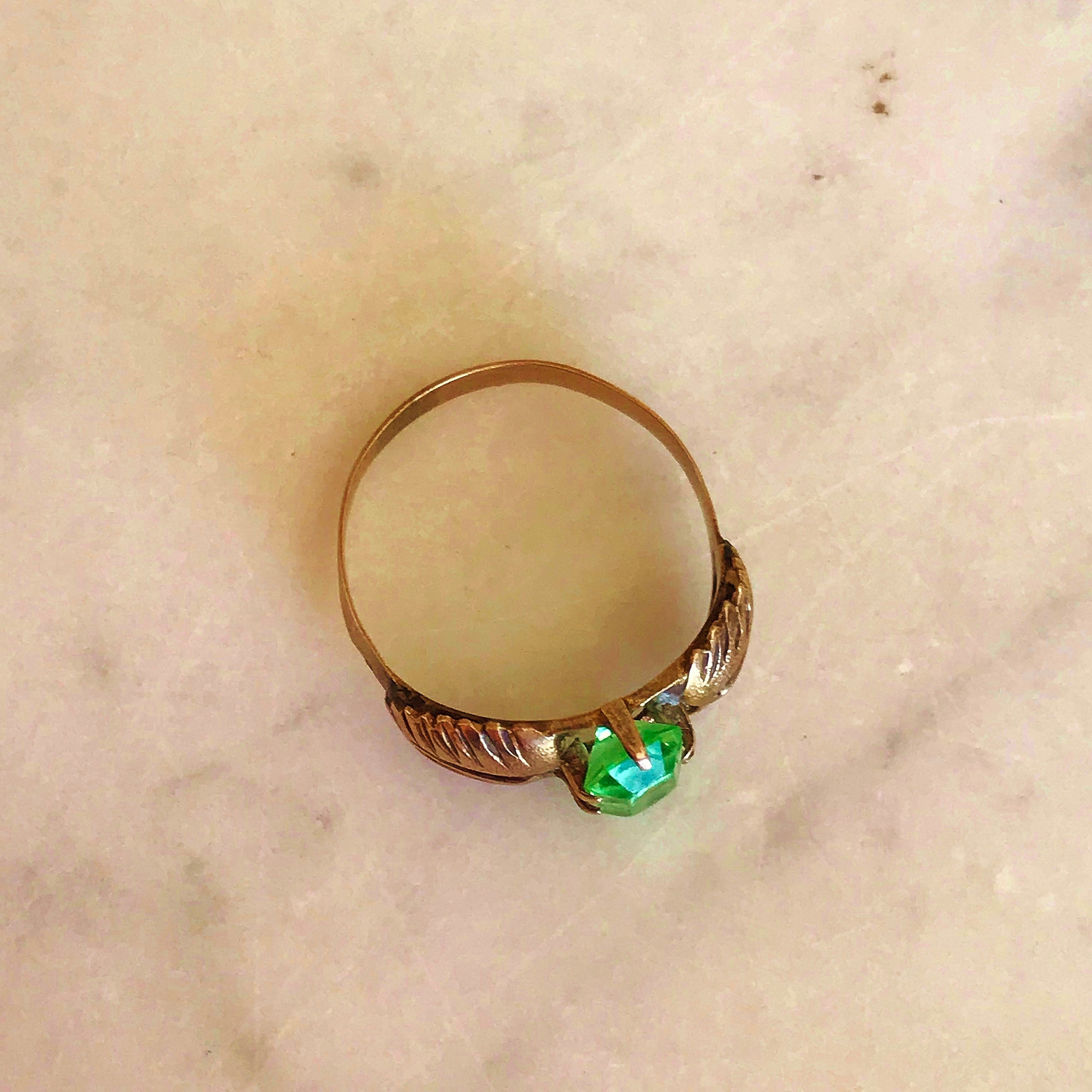 10k GOLD GREEN Stone RING, 2 Leaves, Antique Victorian Ring, Emerald ...