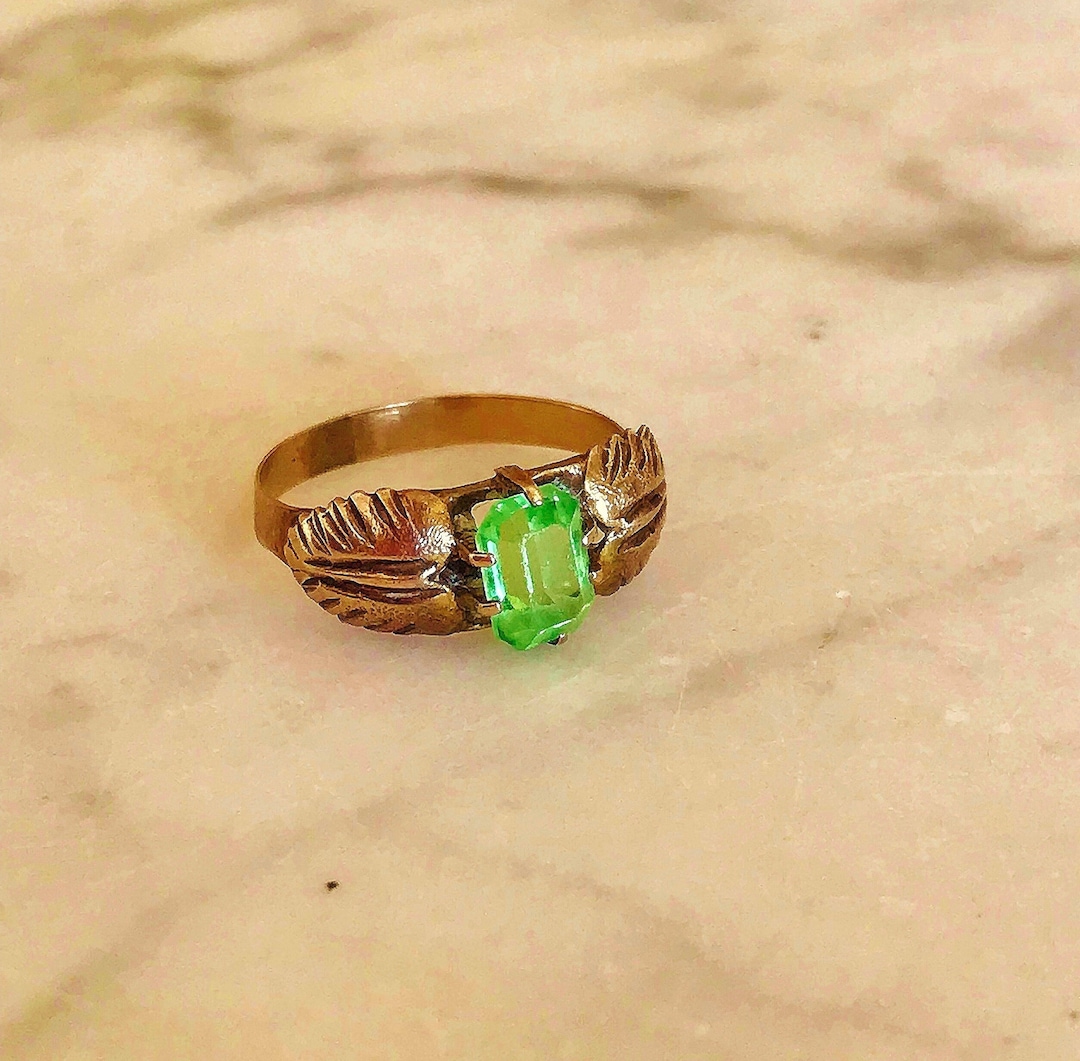10k GOLD GREEN Stone RING, 2 Leaves, Antique Victorian Ring, Emerald ...