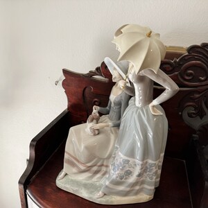 LLADRO 2 LADIES With DOG and Parasol, Figurine Named Harmony or Group ...