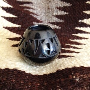 Santa Clara AVANYU POT by Marie SUAZO, Native American Indian Pottery ...