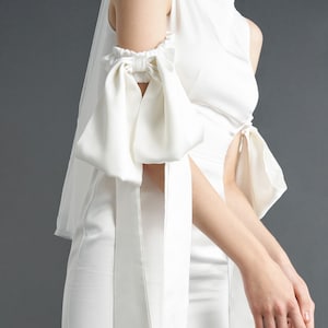 Bow Bridal Arm Accessories / Wedding Armband / White Silk Bow Armband ...
