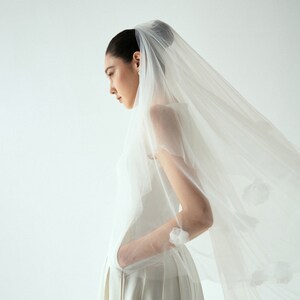 Long Wedding Veil With Flower / Custom Veil / Bridal Veil / Reception ...