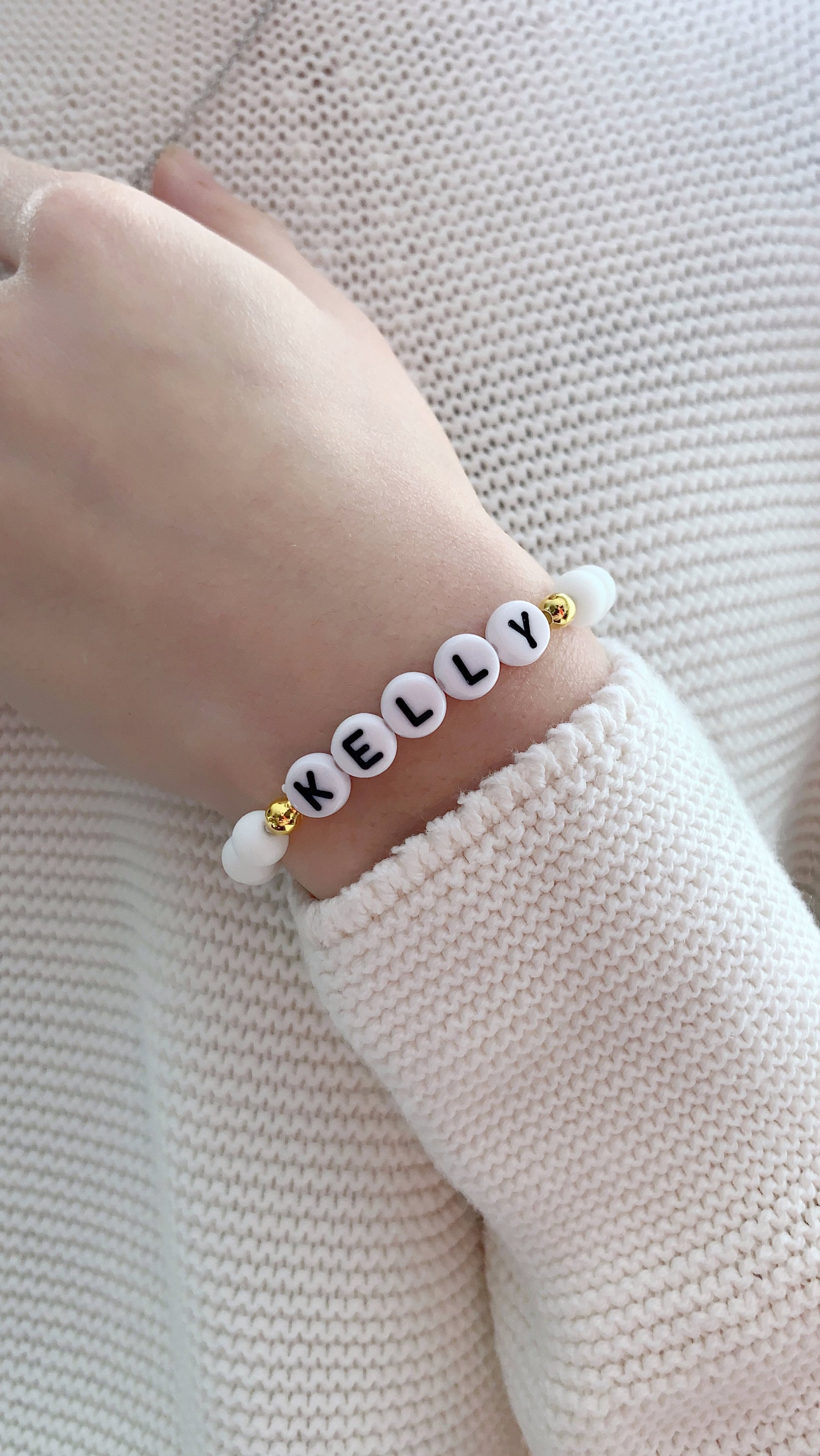 Personalized Letter Gloss Bead Bracelet | Custom Friendship Name ...