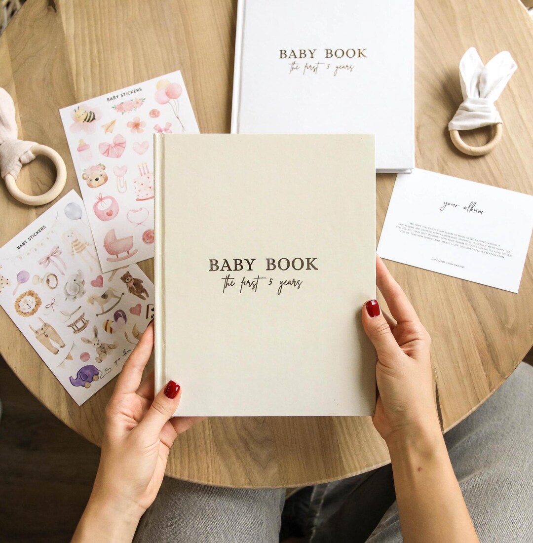 Baby Memory Book - Baby Shower Gift, Baby First Year Journal, Simple ...