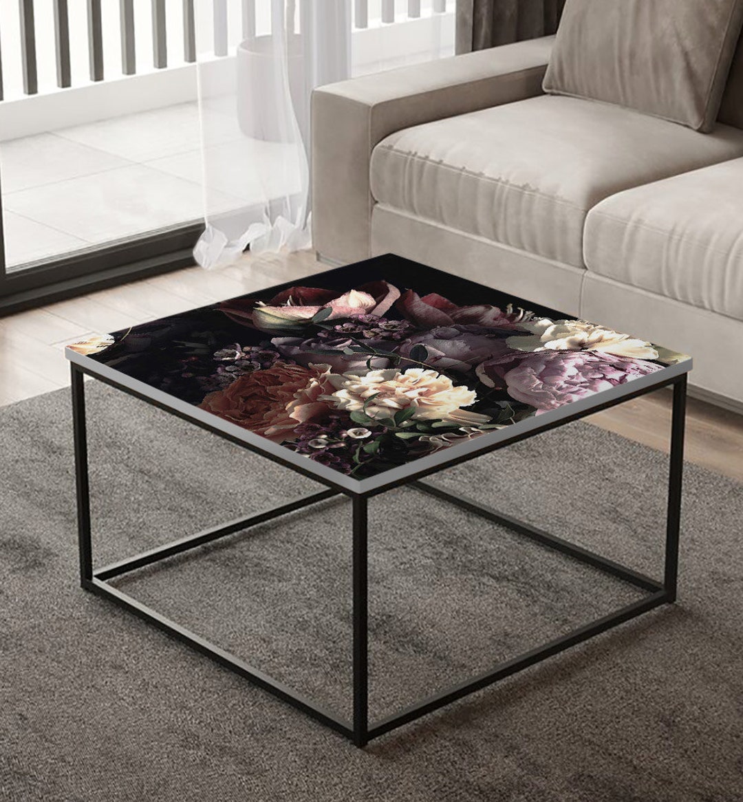 Table Foil Purple Bouquet of Flowers on the Side Bubblefree Self ...