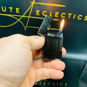 Classy Lighter, Refillable Flip Top With Side Grind Flint, Cool Brushed ...