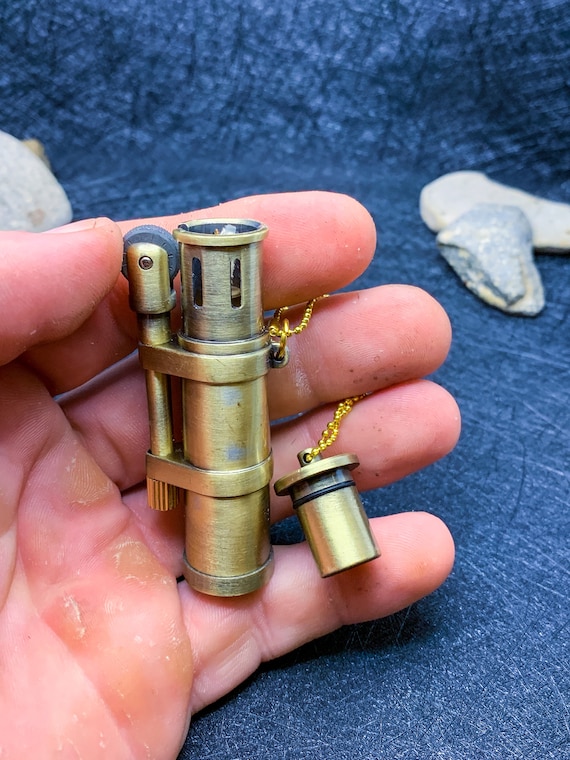 Collectibles Tobacciana Lighters Vintage Brass Trench Lighter Flint ...