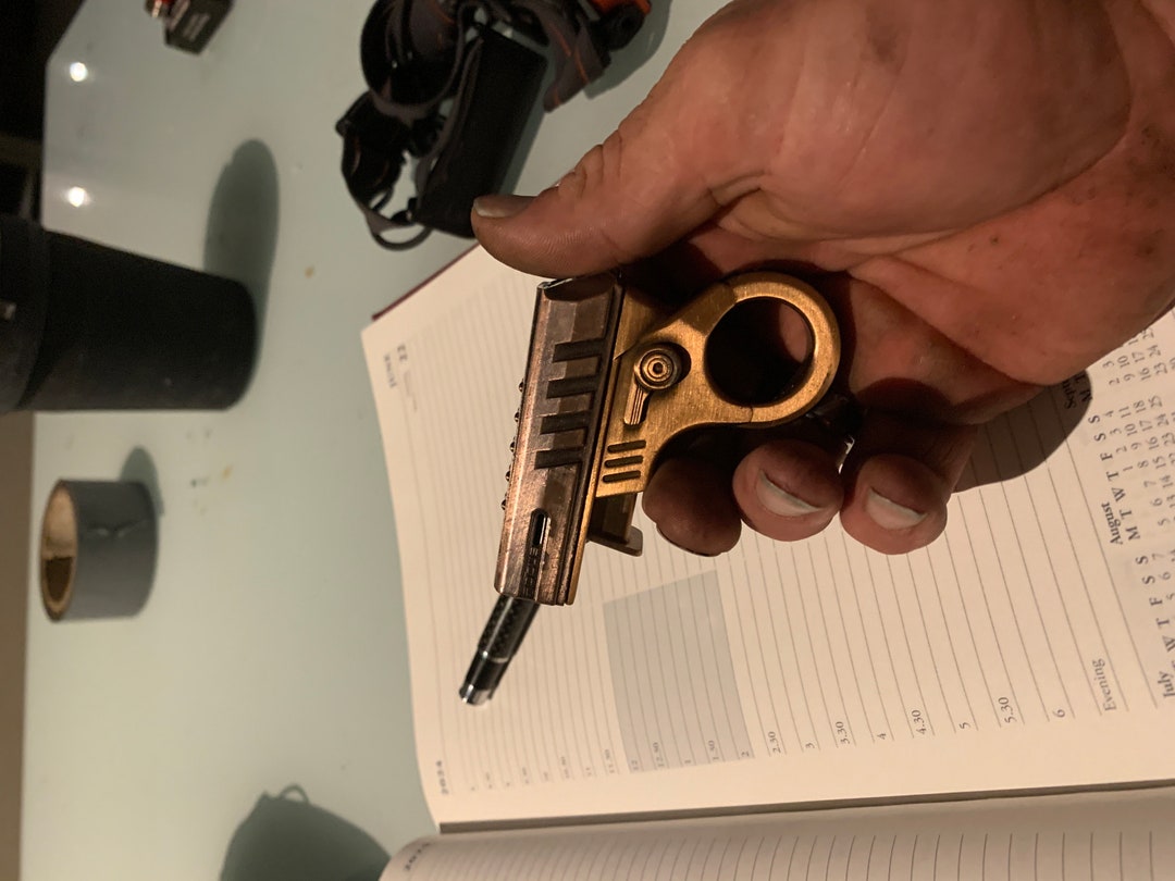 Metal Slide Pistol Jet Lighter, Fidget Spinner Handle, Pull Trigger ...