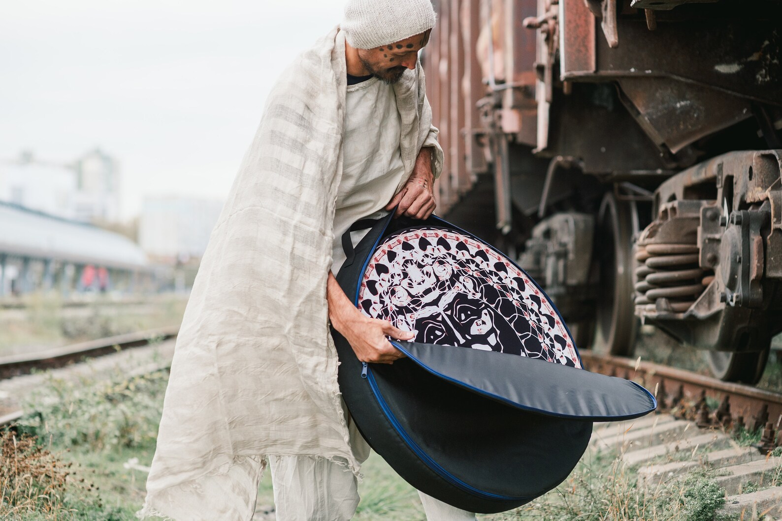 28" Vegan Shaman Drum: Deep Bass Sound Healing Tool - Etsy