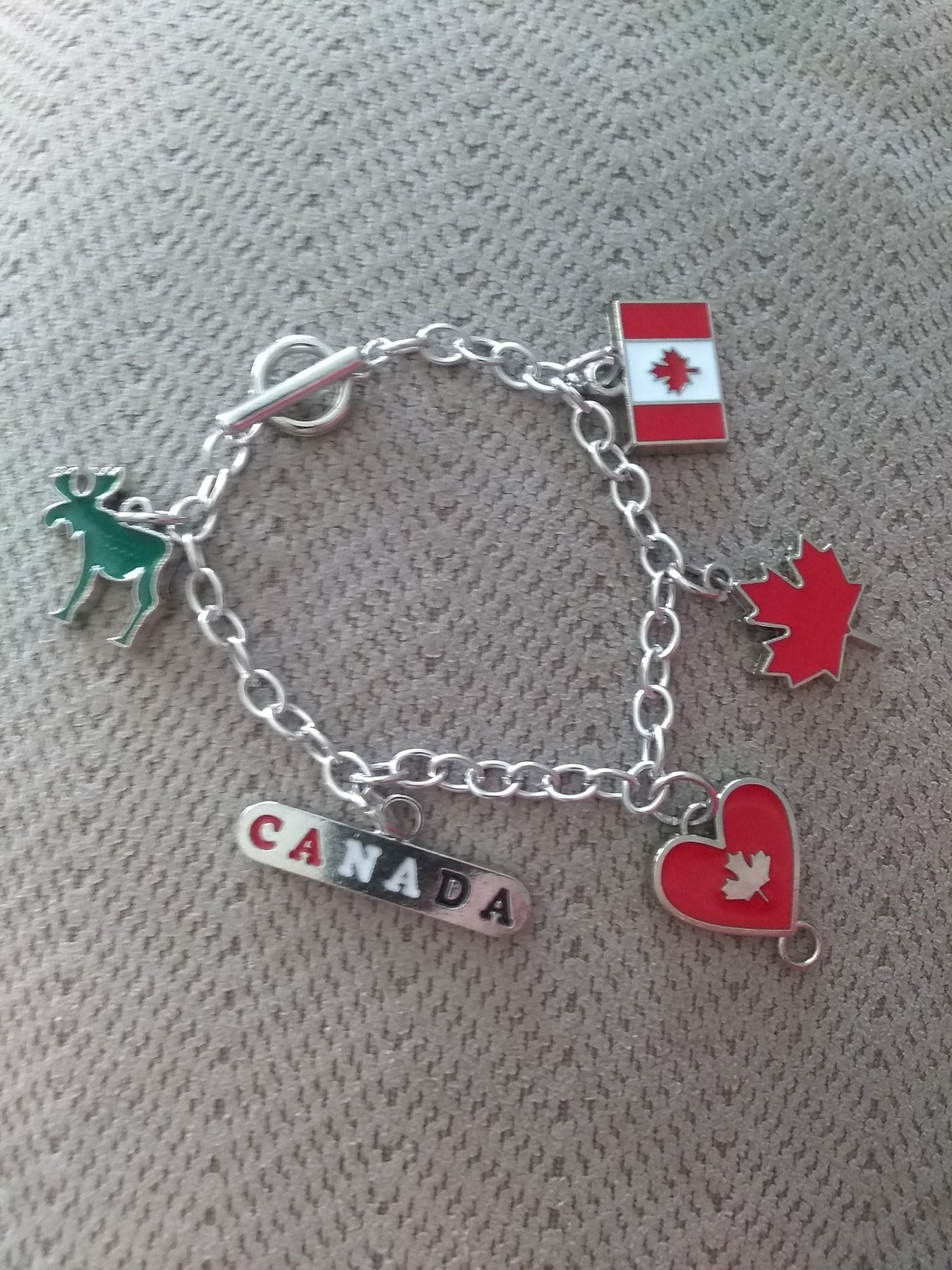 Canada Day Bracelet - Etsy