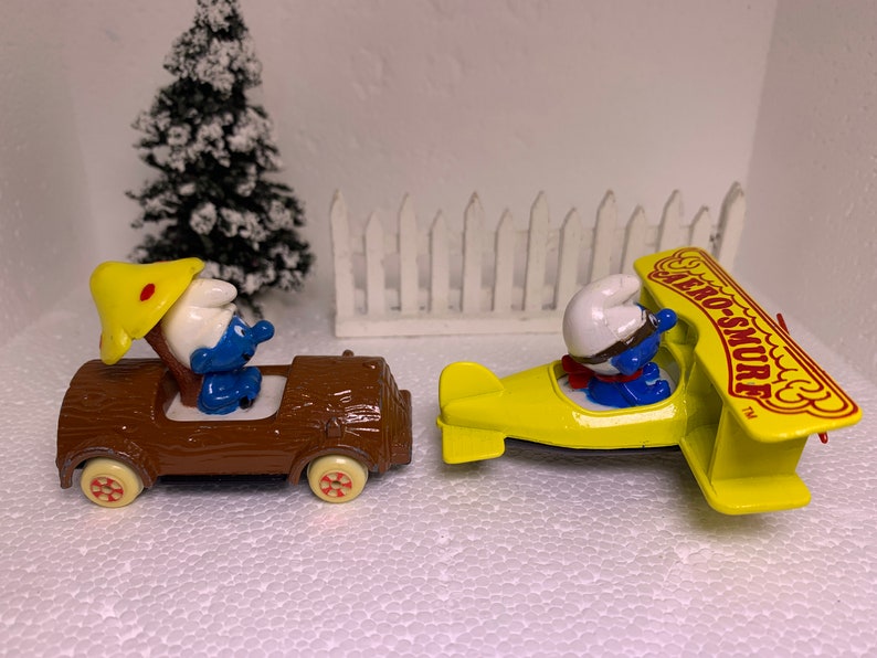 Set of 2 Vintage1982 ERTL Smurf Car Figures Redwood Smurf-about & Aero ...
