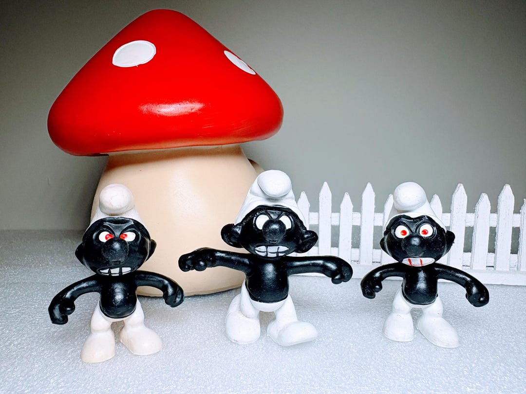 ANGRY-0302 (FREE SHIPPING) Vintage Pre-owned 20007 Angry Smurf Toy ...