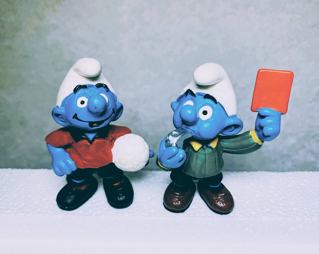 Set of 2 Vintage Sport Smurf Figures Soccer Theme / Smurf - Etsy