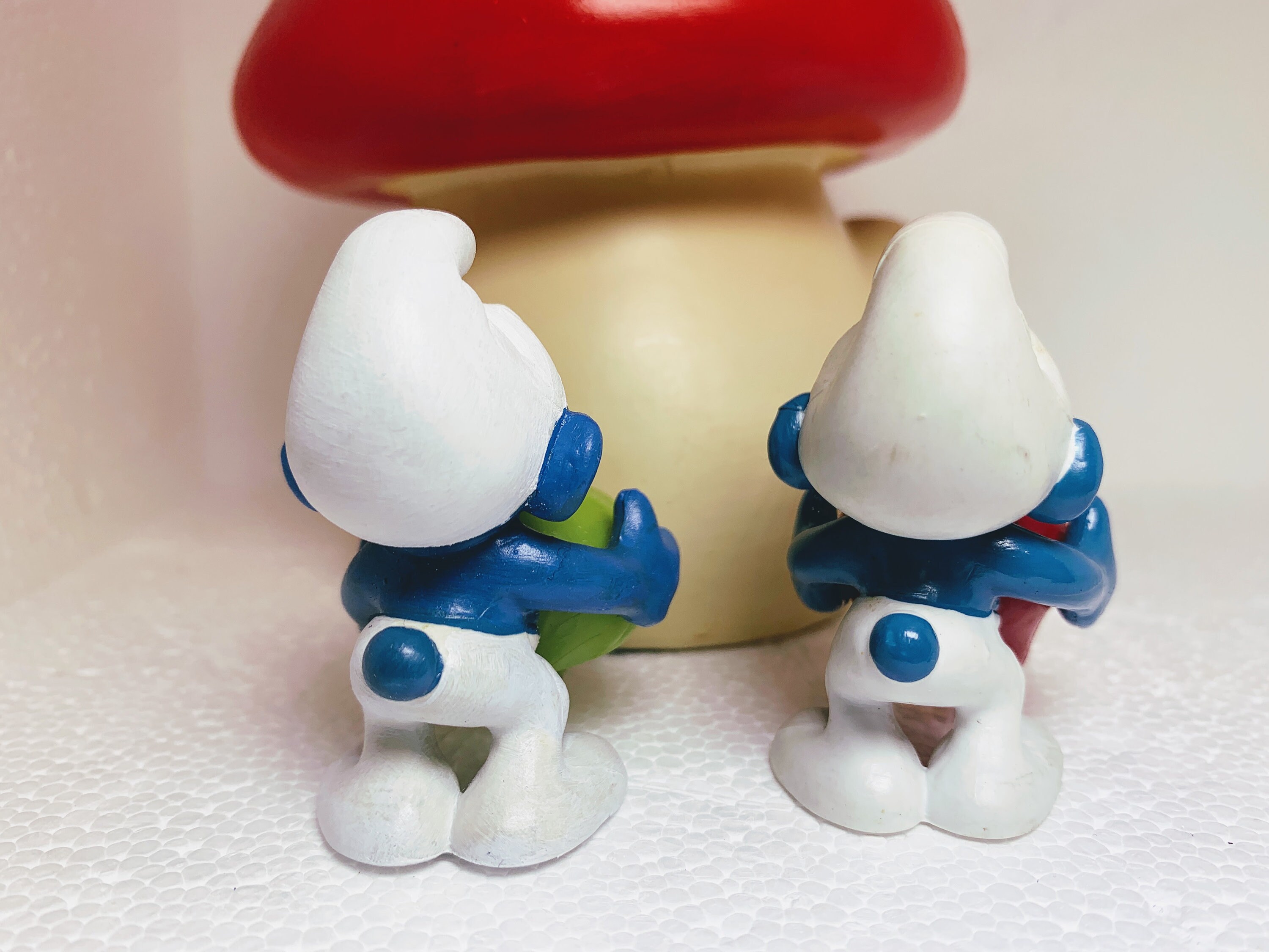From the Blue Smurfs Variation Collection 2 Vintage Schleich Toy Smurf ...