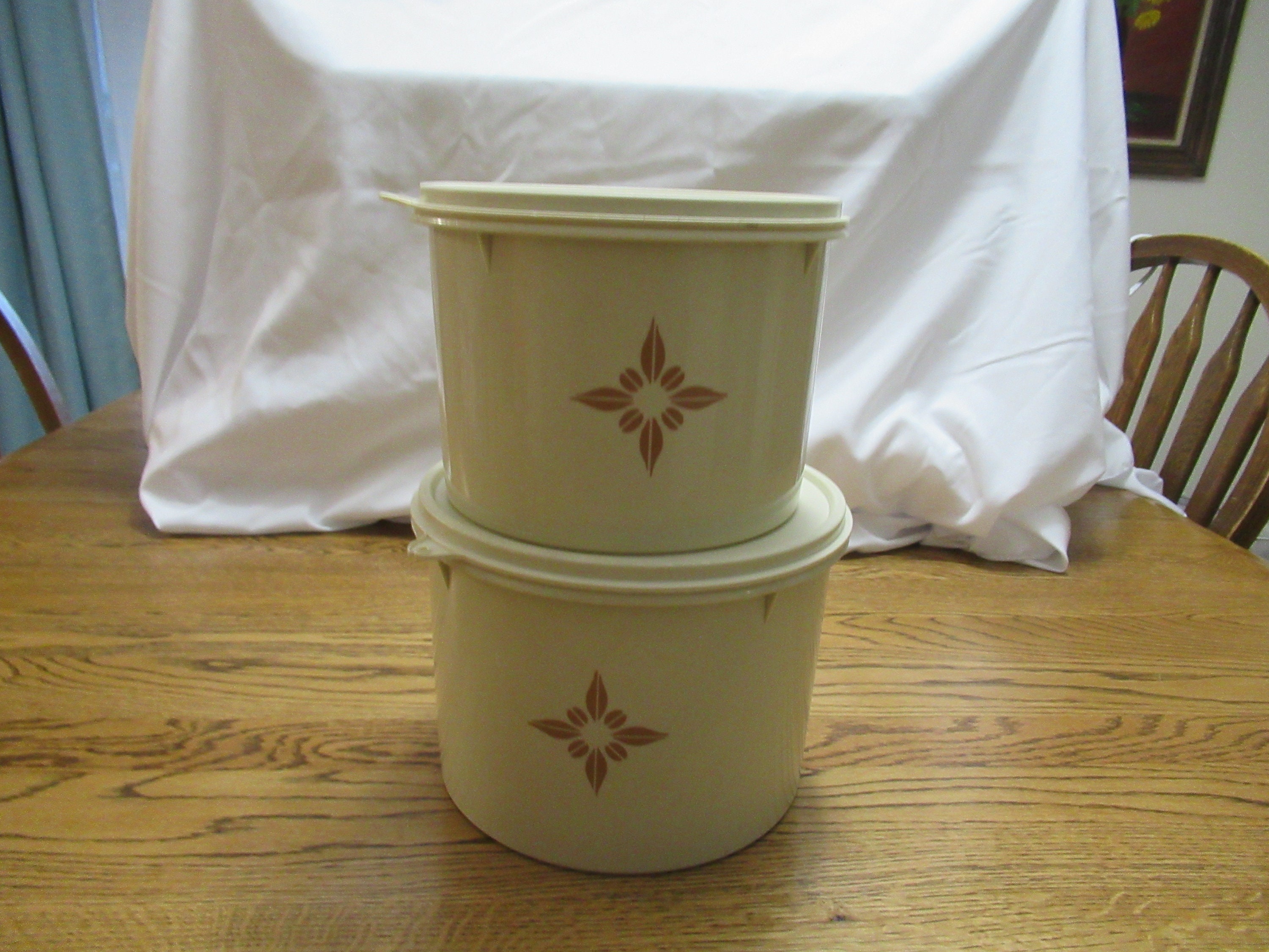 Tupperware Beige and Brown Cannisters Pair With Lids - Etsy