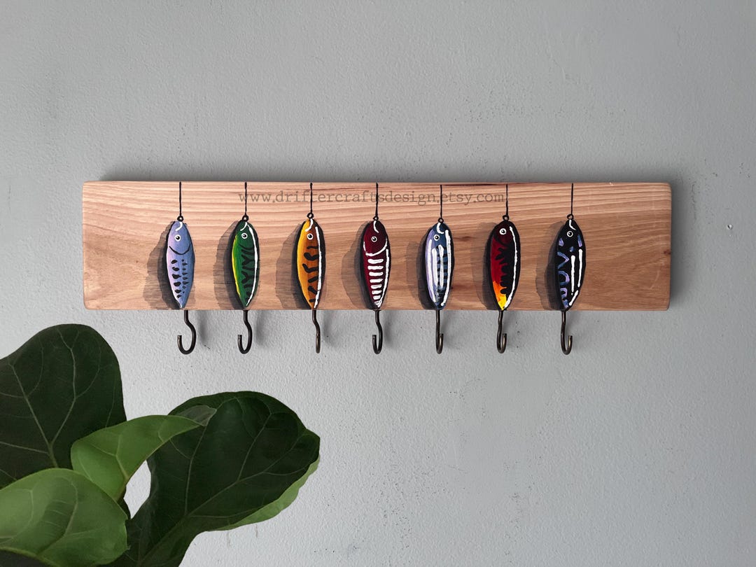 Wooden Key Holder for Fishing Gear Entryway Organizer Fishing Bait Lure ...