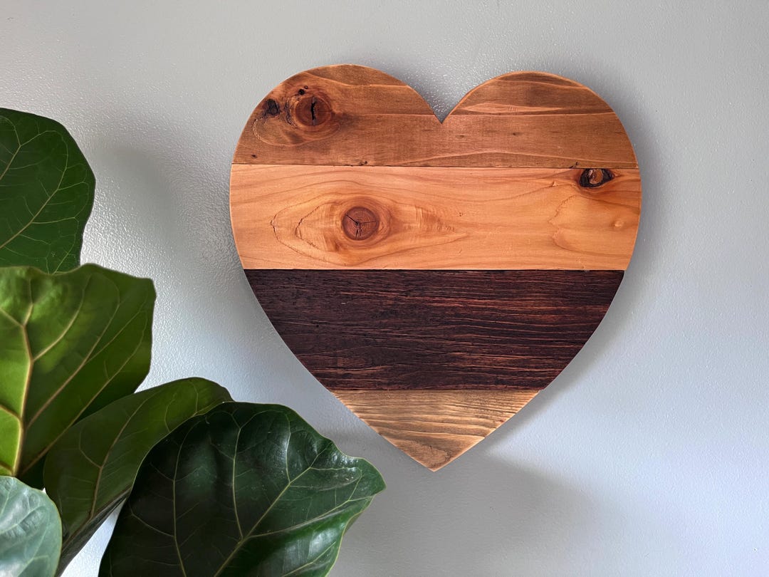 Reclaimed Wood Heart Rustic Wood Wall Art 12" Heart-shaped Coastal ...