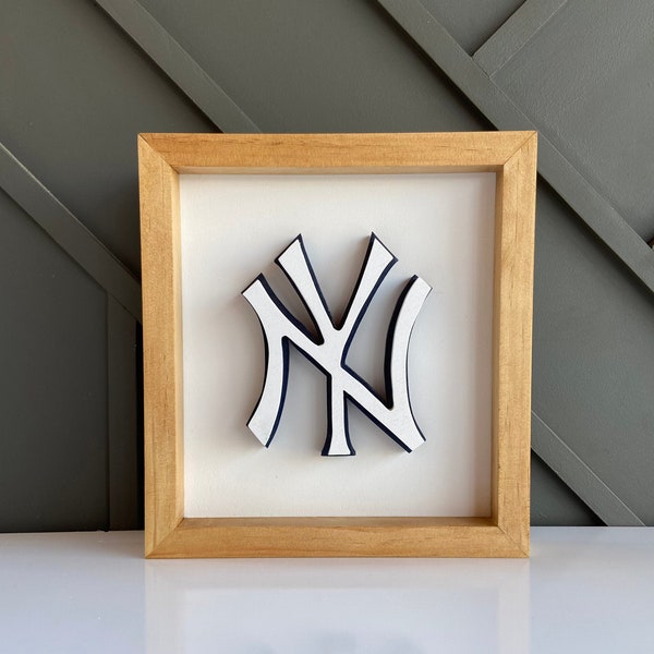 CUSTOM Sports Team Wood Sign - Etsy Canada