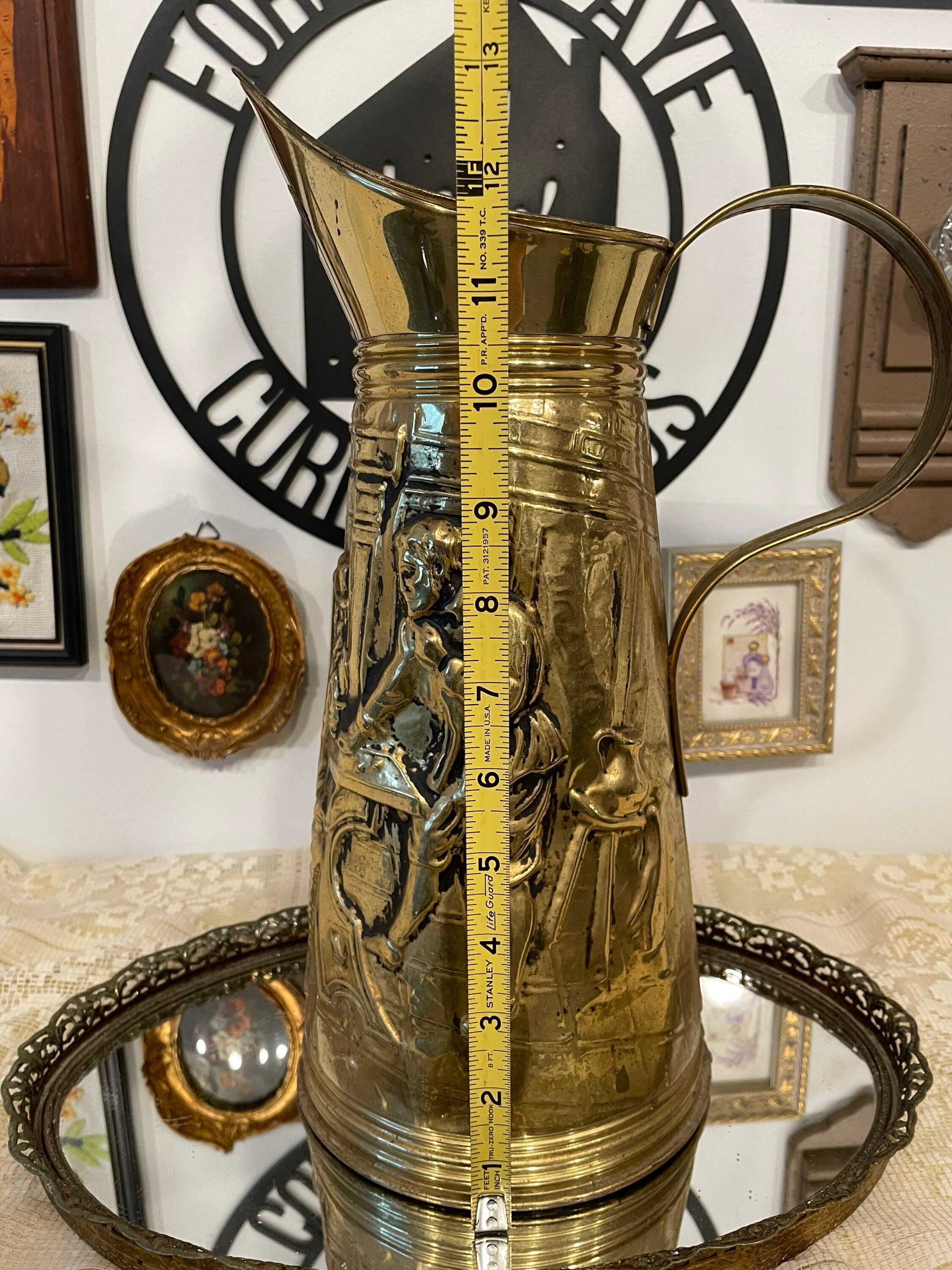 Vintage Brass Elpec Pitcher Embossed COLONIAL PUB SCENE Fire Hearth ...