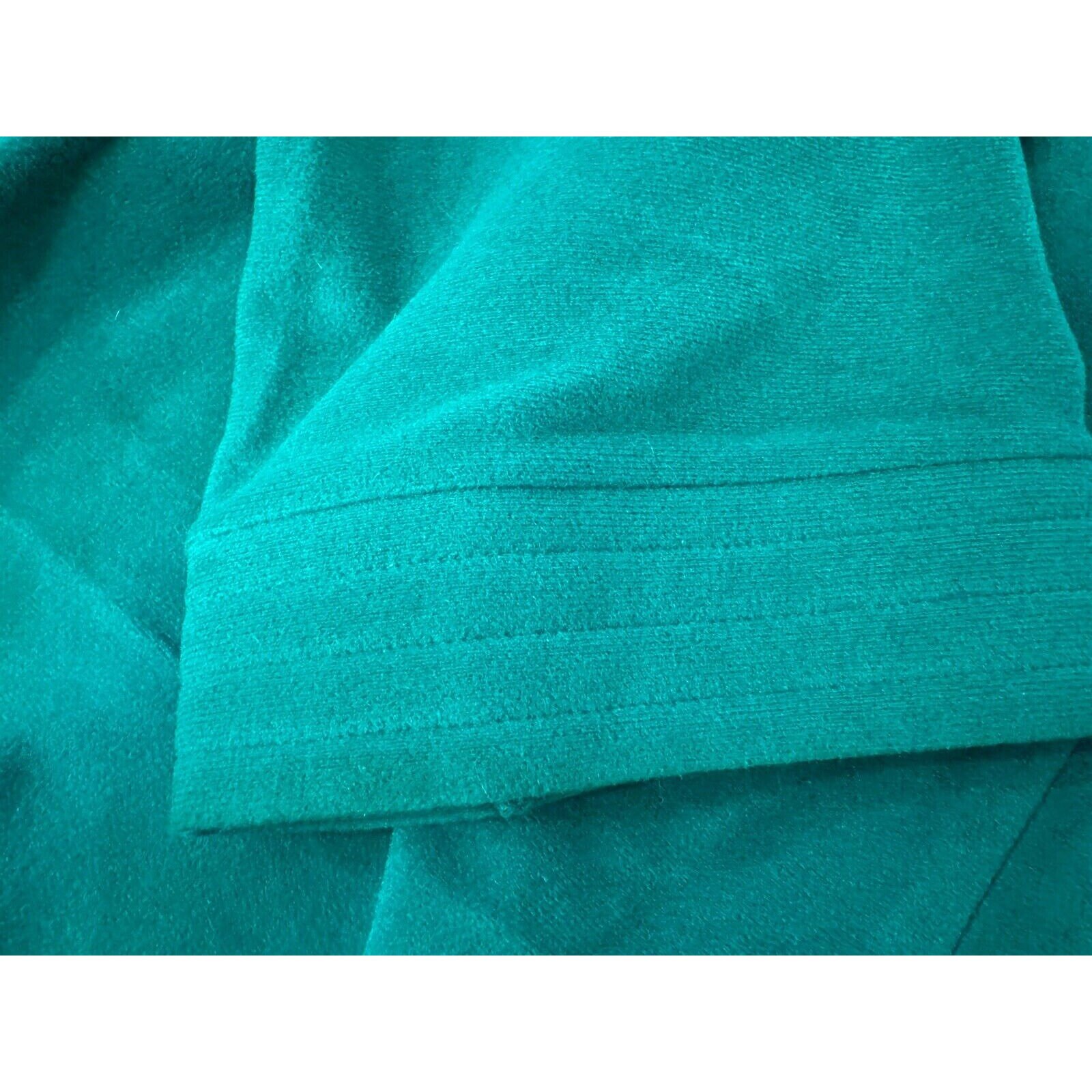 Vintage Vanity Fair Emerald Green Velour House Coat With Zipper Front
