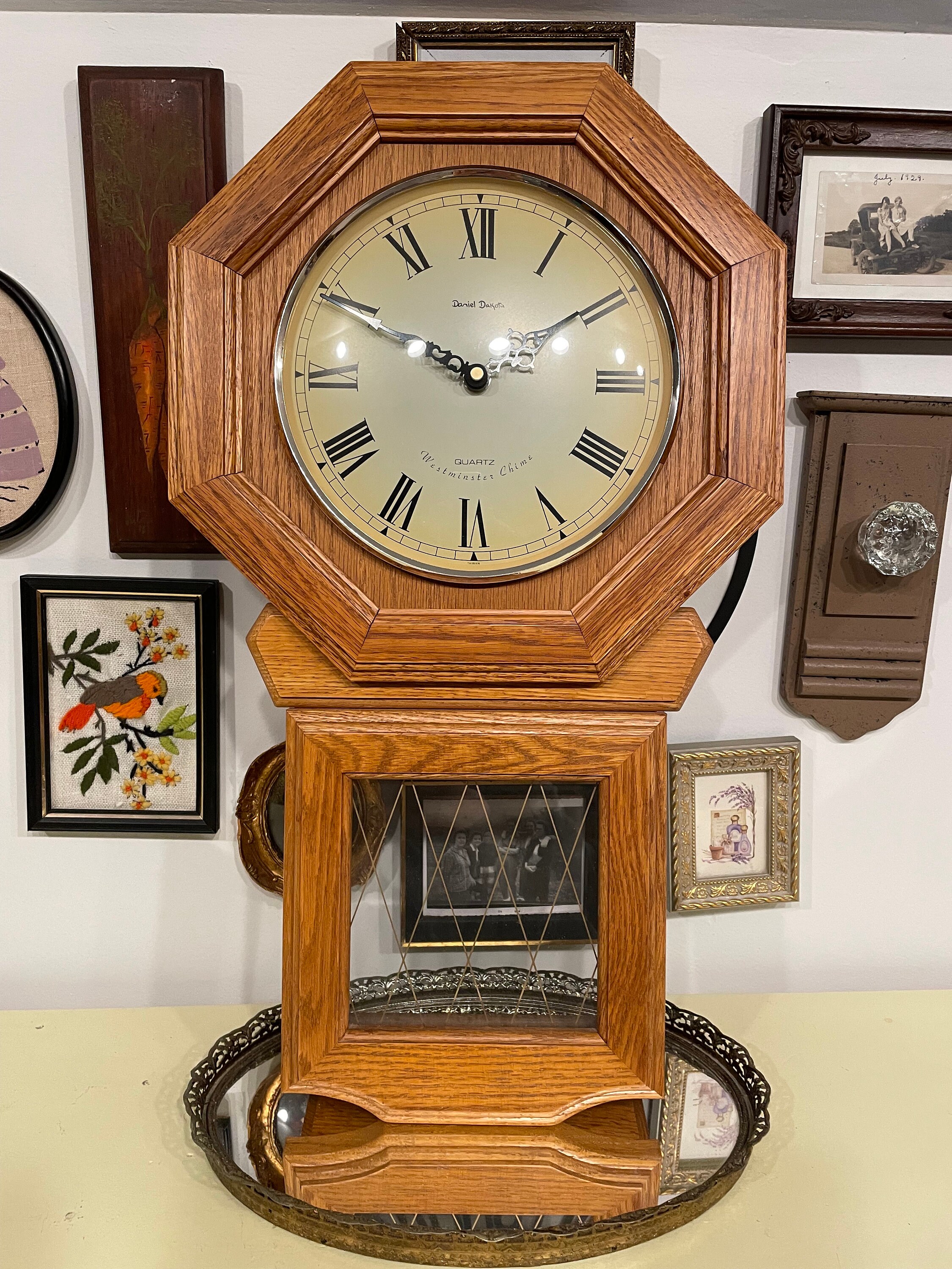 DANIEL Dakota Quartz Regulator Westminster Chime Wall CLOCK 24 X 14 X 4