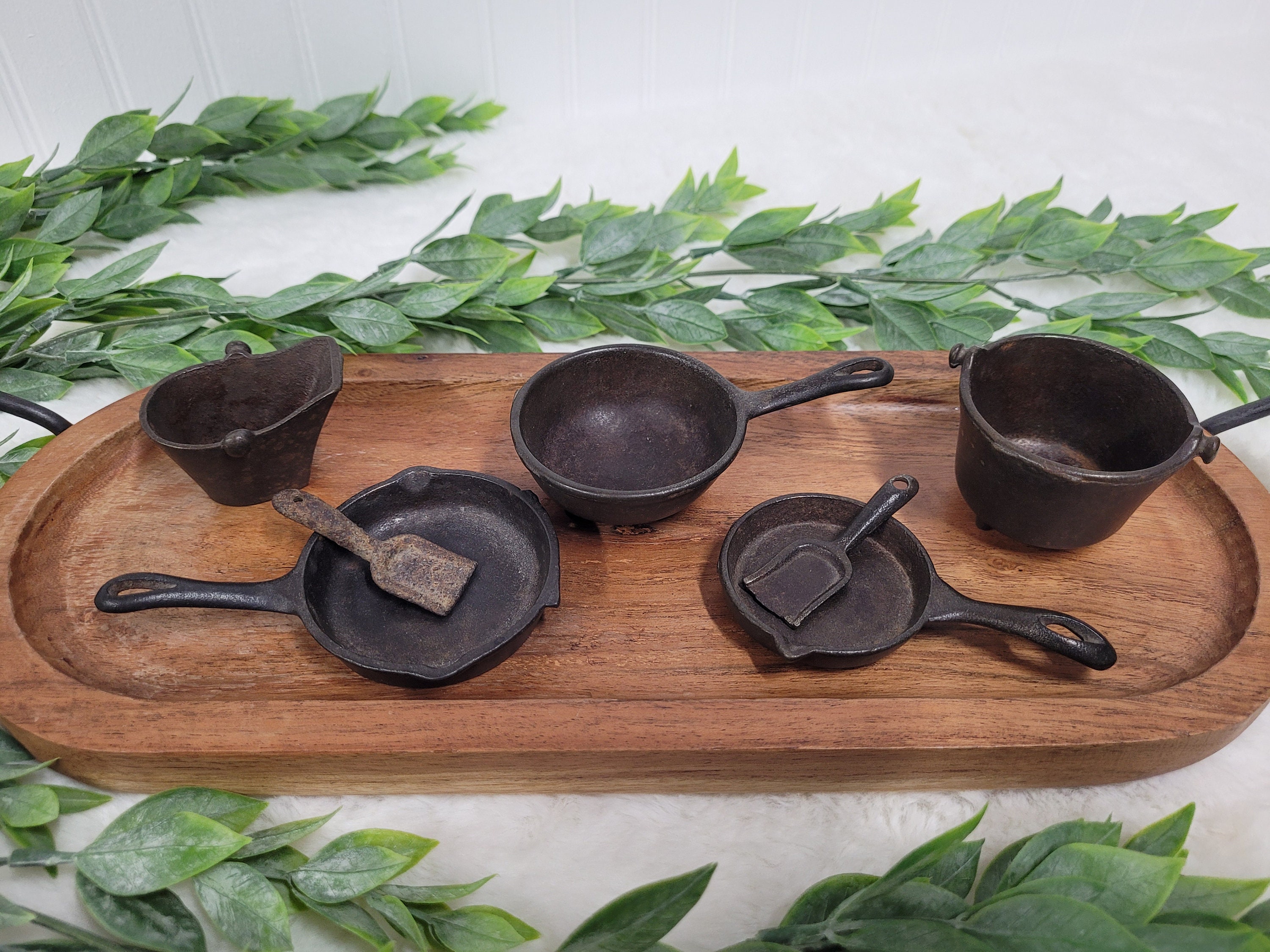 Mini Cast Iron, 7 Piece Set - Etsy