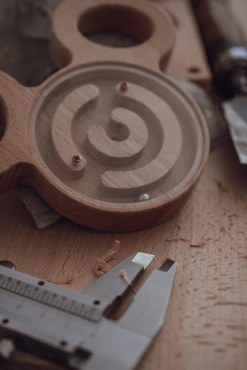 Mickey Maze CNC Files: Wooden Labyrinth Toy Plan (digital Download) - Etsy