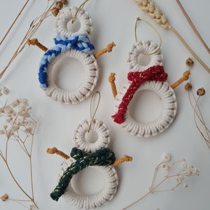 Set of 3 Macrame Snowman Color Christmas Craft - Perfect Holiday Decor ...