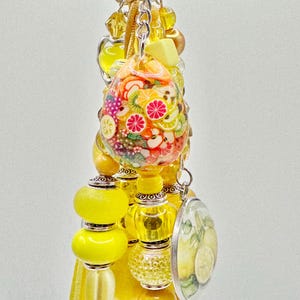 Fun Lemon Keychain, Beaded Lemon Slice Keychain, Citrus Fruit Slice ...