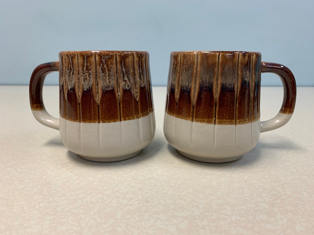 Vintage Brown Drip Ombre Ribbed Ceramic Coffee Mugs - Gorgeous White ...