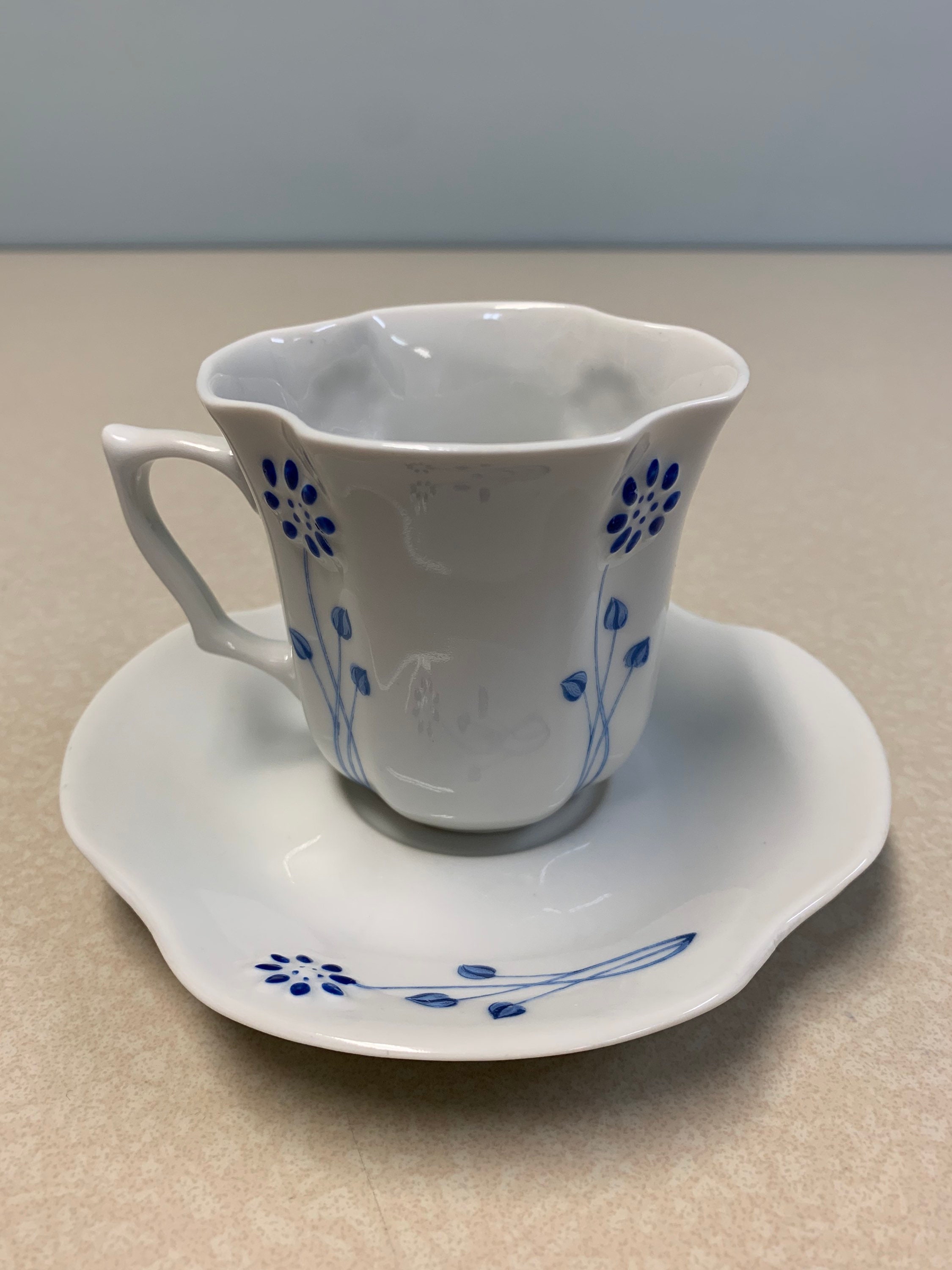 Blue & White Floral Demi-tasse Tea Cups White W/blue Flowers Coffee ...