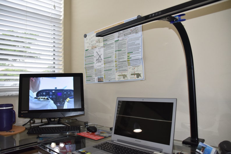 Private Pilot Training: Visual Flight (VFR) & Traffic Pattern ...