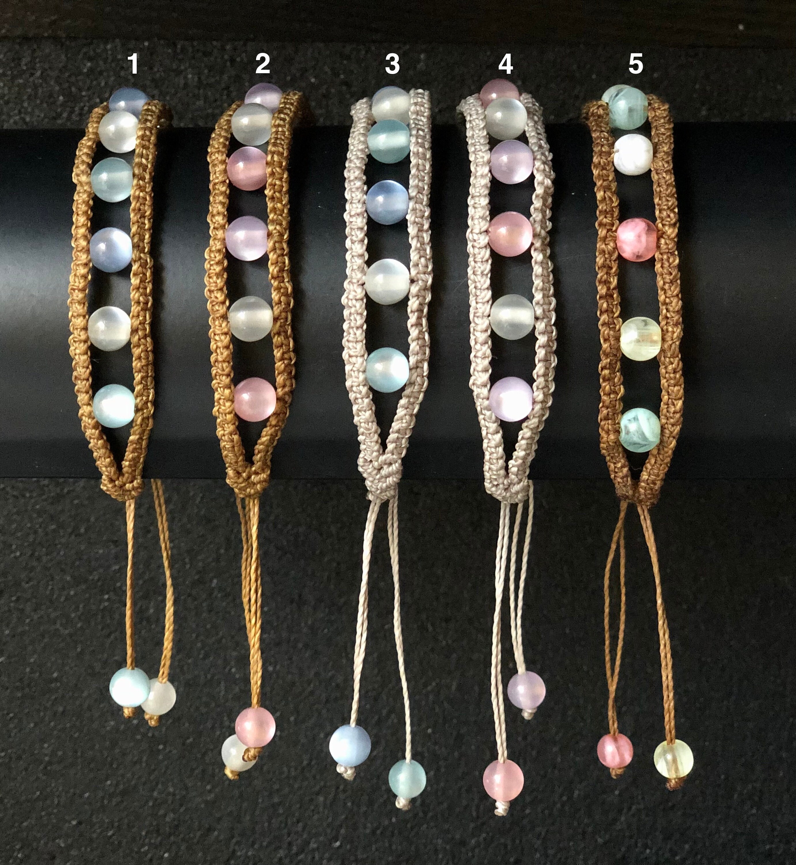 Macrame Anklet, With Acrylic Bead, Adjustable Length - Etsy.de