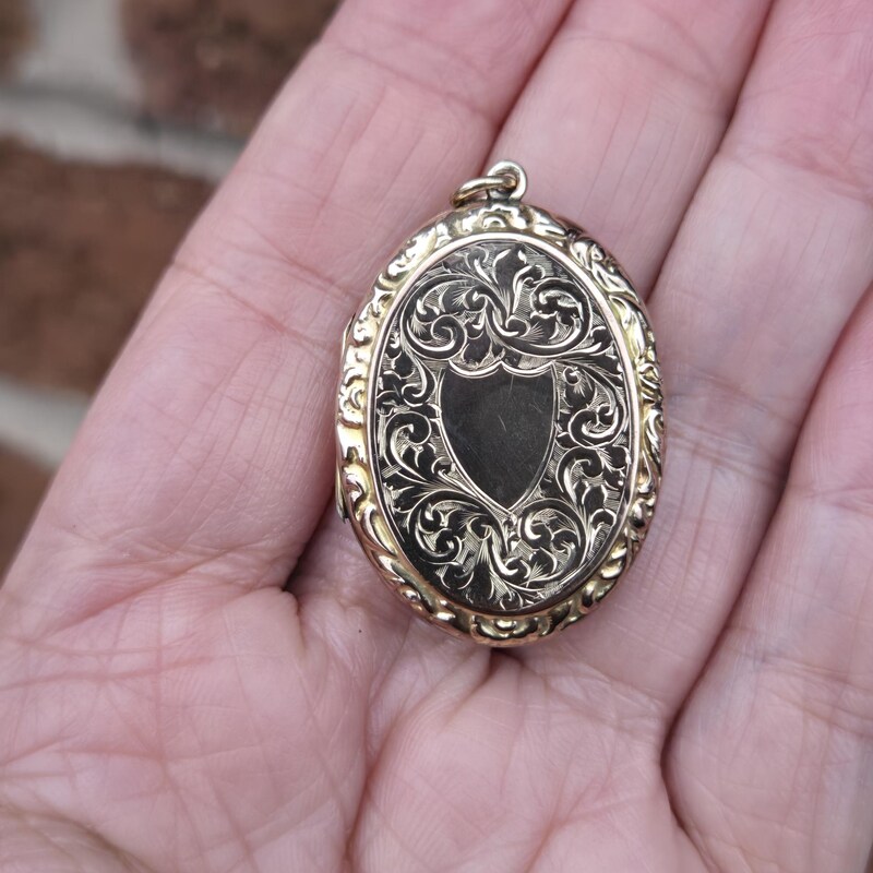 Shield Locket - Etsy