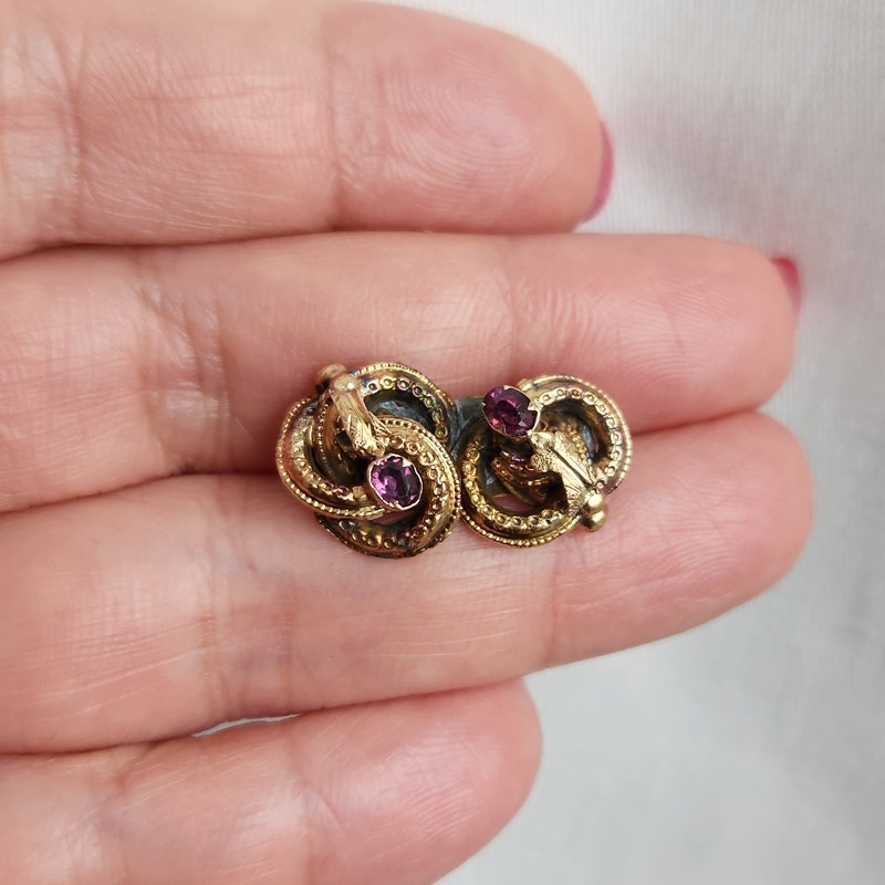 Pinchbeck Brooch - Etsy