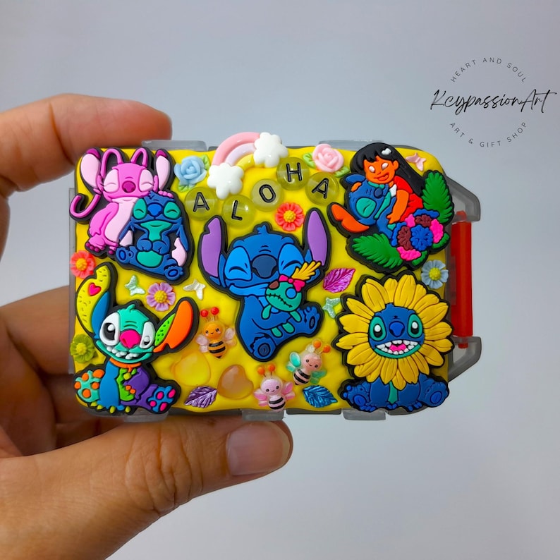 Aloha Friends Flip & Fold Pill Organizer 10 Compartment Pill Box - Etsy UK