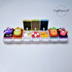 7 Day Pill Organizer 'funny Spooky Things' Cute Pill Box, Medicine ...
